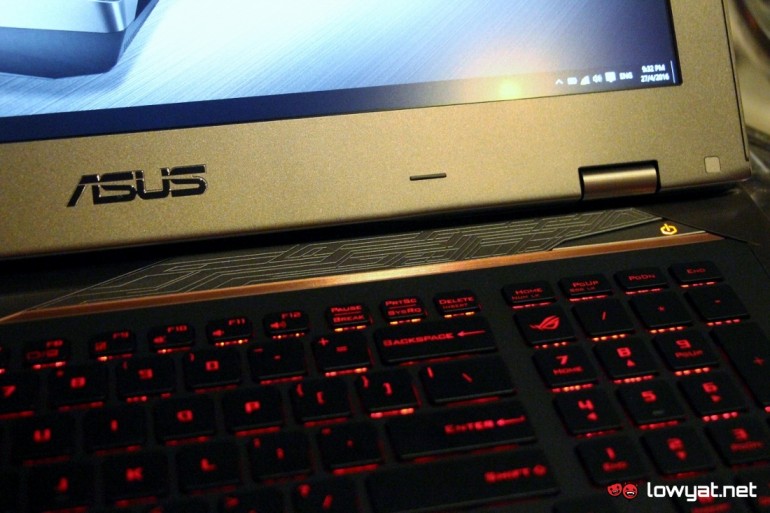 ASUS Officially Launches The Liquid-Cooled ROG GX700 Gaming Laptop In ...
