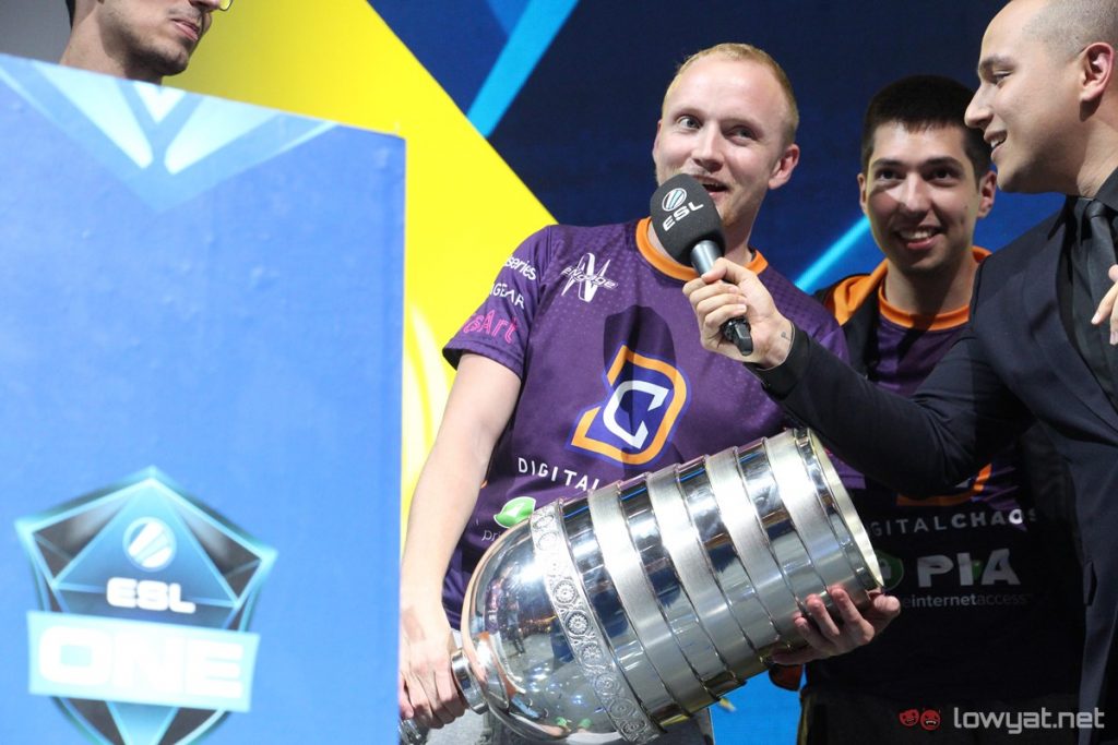 Sights And Scenes: Malaysia's Largest Dota 2 Tournament - ESL One Genting 2017 | Lowyat.NET