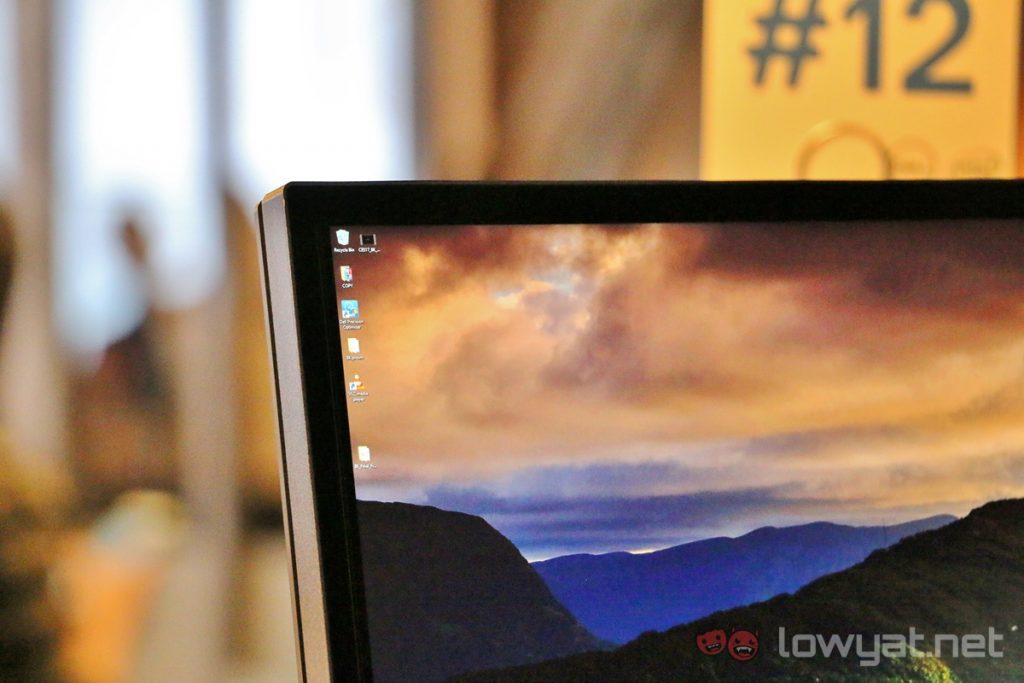 CES 2017: The Dell UP3218K is the World's First 8K Monitor - Lowyat.NET