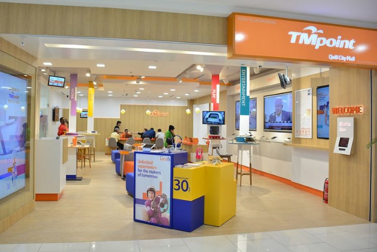 UniFi Edu and eBiz Packs Are Exclusive To TMpoint: Students Open Day ...