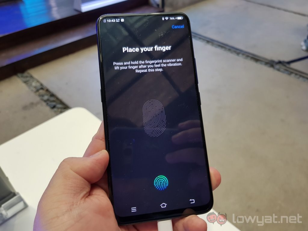 Qualcomm Unveils 3D Sonic Sensor; Said To Be World's First In-Display ...