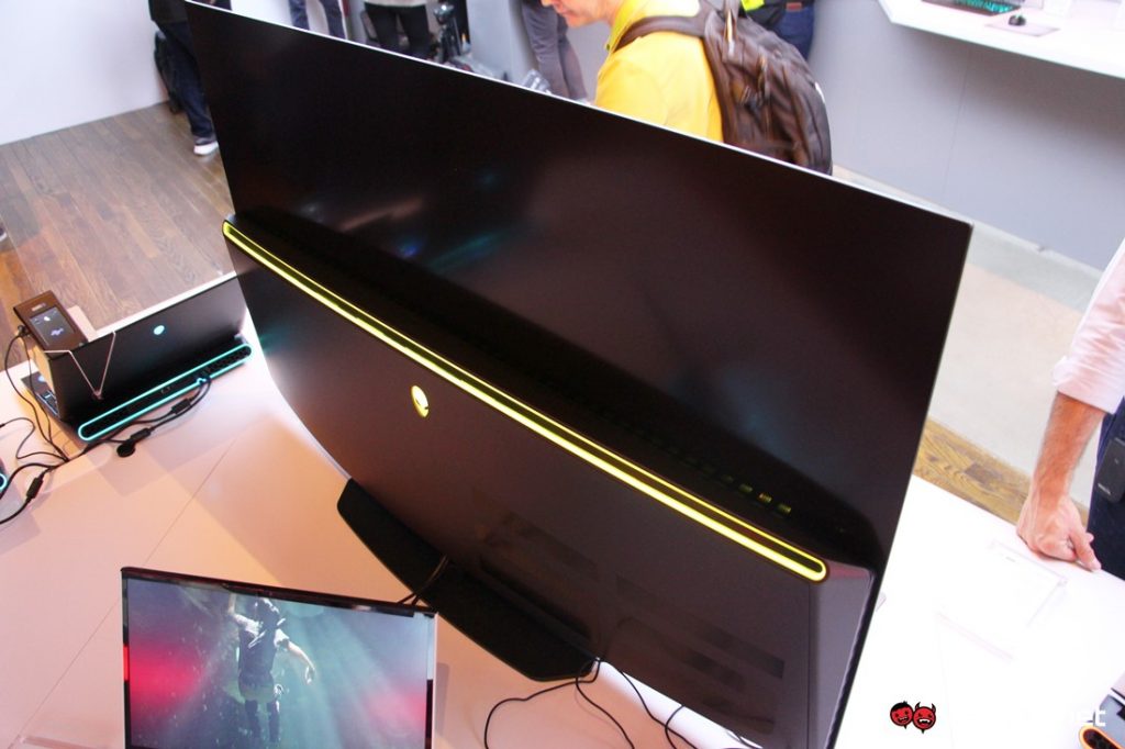 Alienware 55-Inch 4K 120Hz OLED Display Is An Absolute Beauty - Lowyat.NET