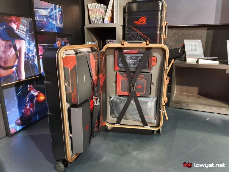 You Can Turn ASUS ROG Phone II Into An Absolute Unit via This RM 6,999 ...