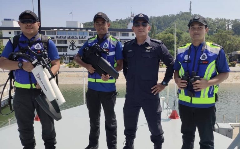 This Is How It Looks Like When Royal Malaysia Police Drone Unit Goes ...