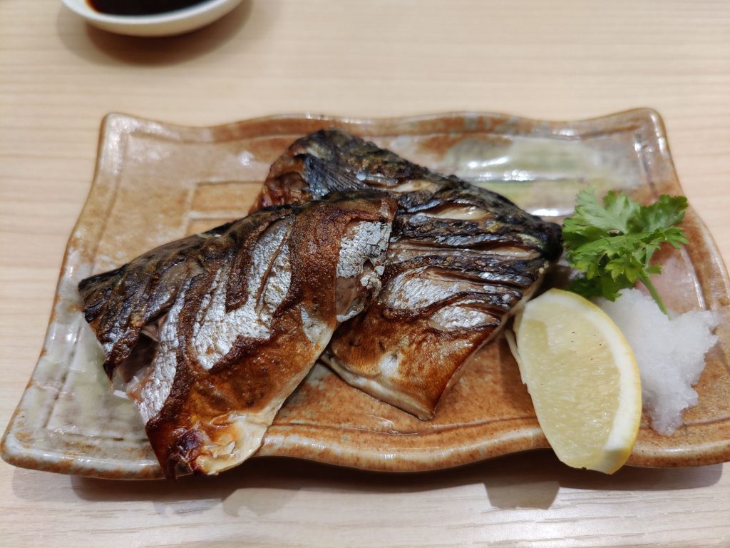 OnePlus 8 Pro Review: A Flagship Device Through And Through - Lowyat.NET