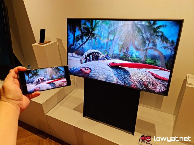 Samsung The Sero TV Hands On: A Fresh Design For The Fresh Crowd ...