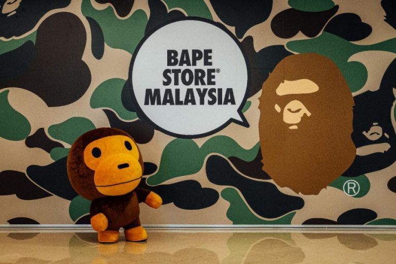 Razer X BAPE’s A Gaming Ape Collection Coming To Malaysia On 5 December ...