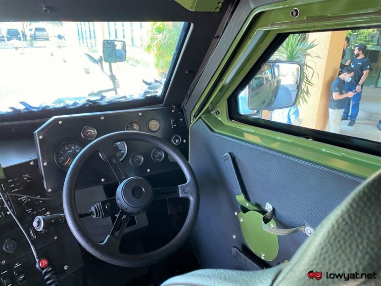 Malaysia’s First Armoured Vehicle Now Has A Name: The Tarantula HMAV ...