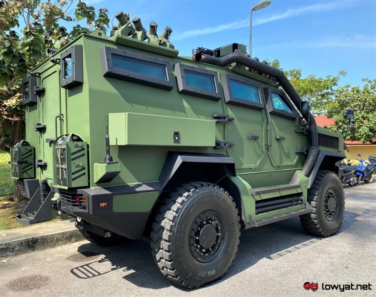 Malaysia’s First Armoured Vehicle Now Has A Name: The Tarantula HMAV ...