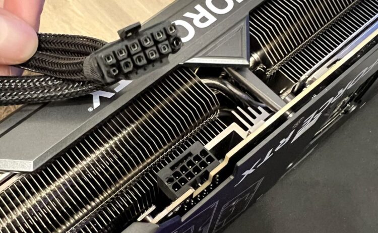 The First Cases Of NVIDIA's GeForce RTX 4090 And Melted 16-Pin ...