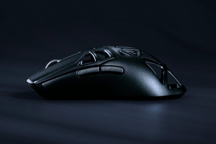 Razer Viper Mini Signature Edition Is The Brand's New Lightest, Most ...