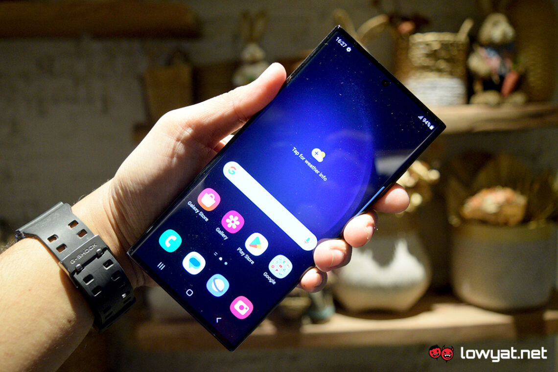 Samsung Galaxy S23 Ultra Hands On: Take Notes, Snap Pics - Lowyat.NET