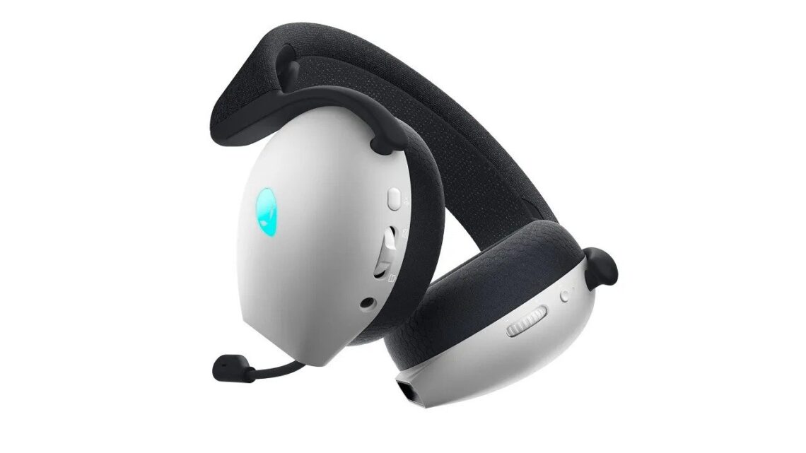 New Alienware Wireless Gaming Headset And Mouse Available By Late March ...