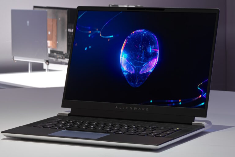 Alienware x16 Gaming Laptop Now In Malaysia: Available From RM14,999 ...