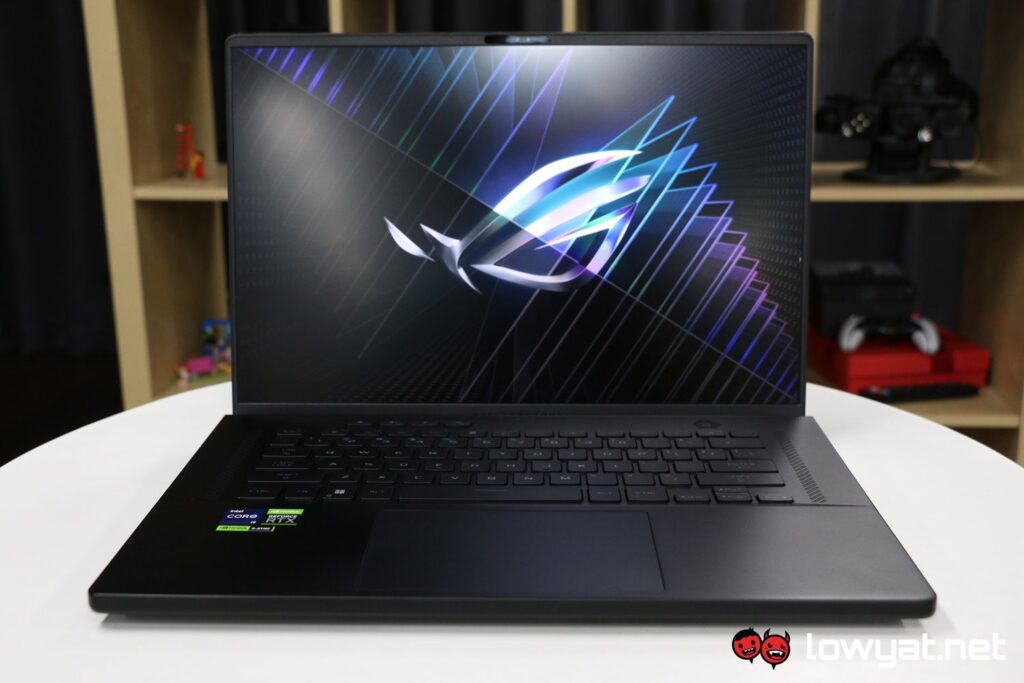 ASUS ROG Zephyrus M16 2023 Review: RTX 4090 Laptop In The House ...