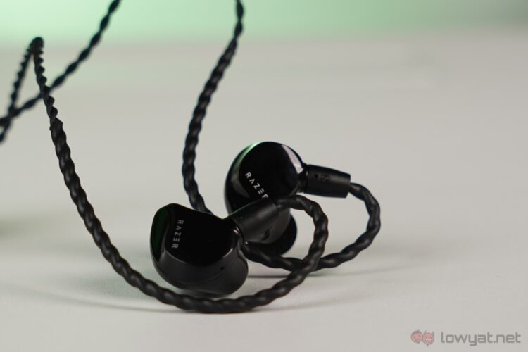 Razer Moray Lightning Review: Overkill Eel - Lowyat.NET