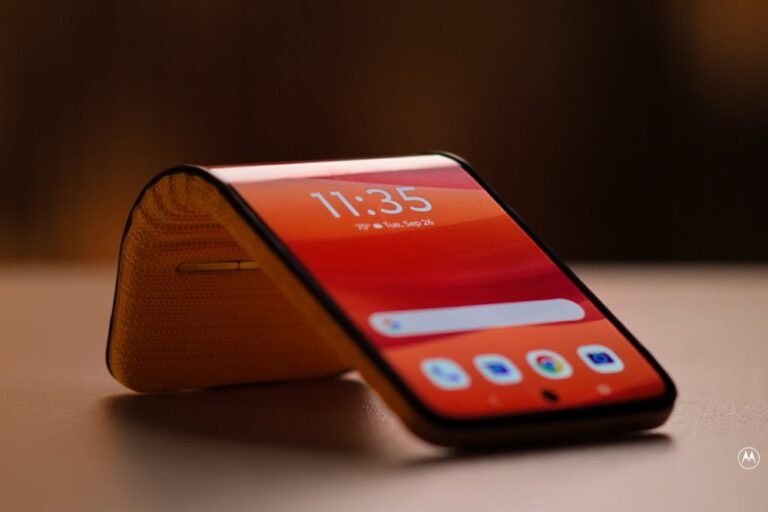 Motorola Shows Off Bendable Phone Concept - Lowyat.NET