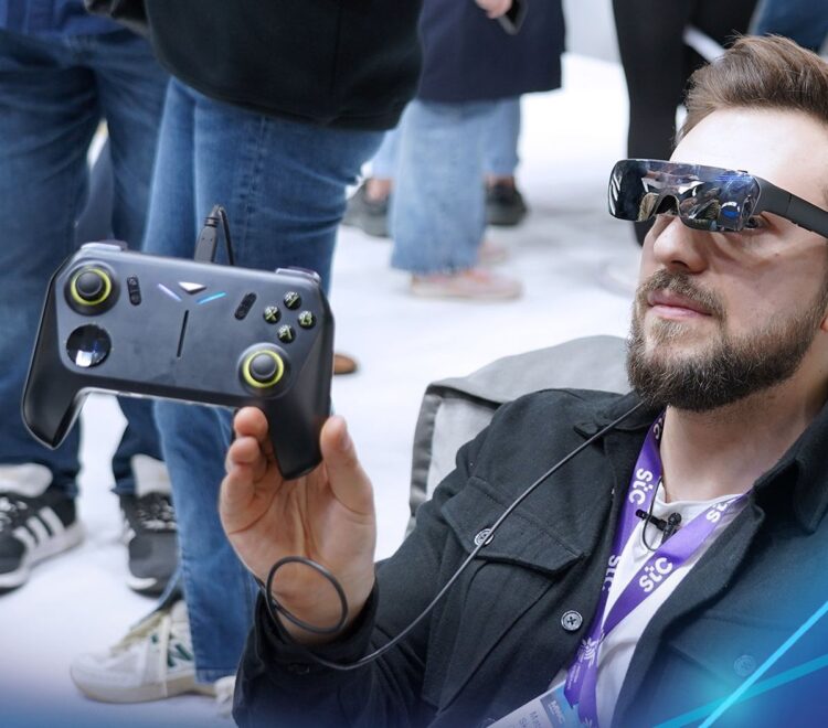 Tecno Announces Pocket Go Gaming Handheld With AR Glasses - Lowyat.NET