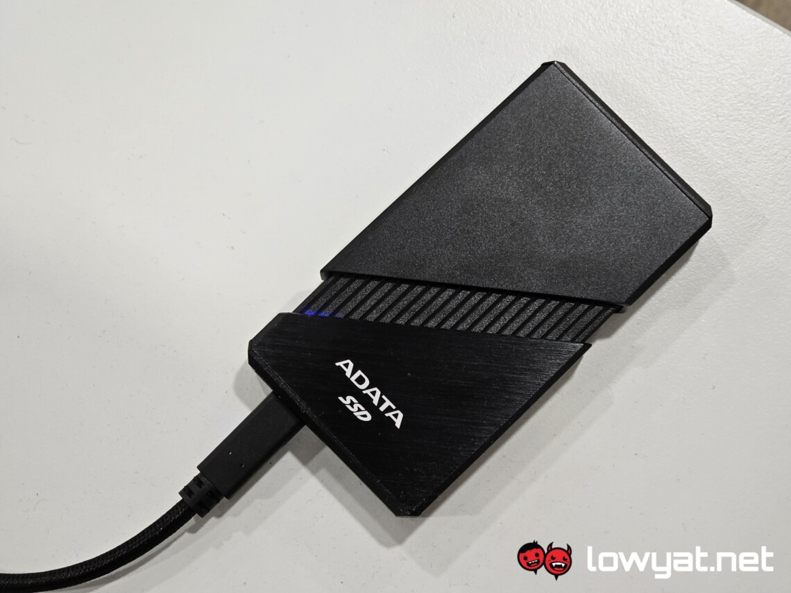 Adata SE920 External SSD Lightning Review: 3.8GB/s On The Go - Lowyat.NET