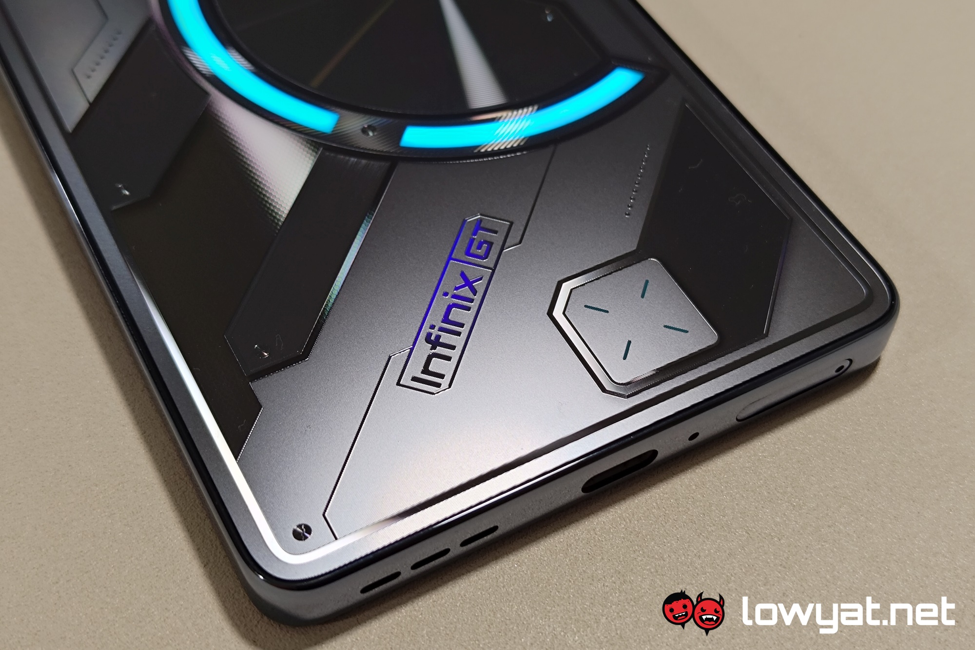 Infinix GT 20 Pro Hands On: Less Gaudy, Still Fancy - Lowyat.NET