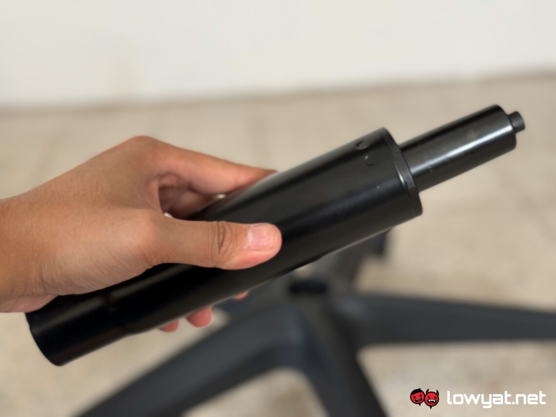 TTRacing Swift X Pro Lightning Review: Striking The Balance Of Comfort ...