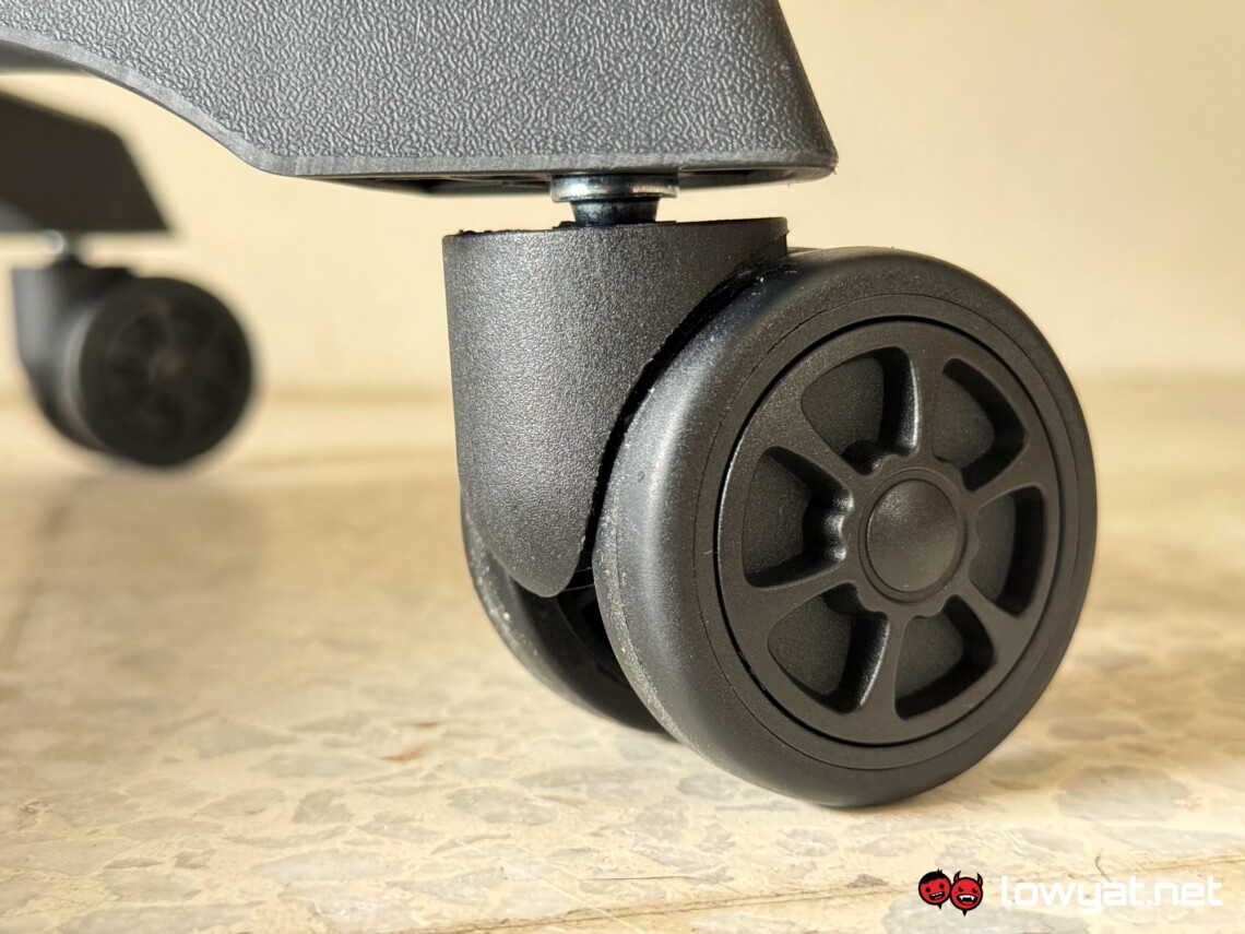 TTRacing Swift X Pro Lightning Review: Striking The Balance Of Comfort ...