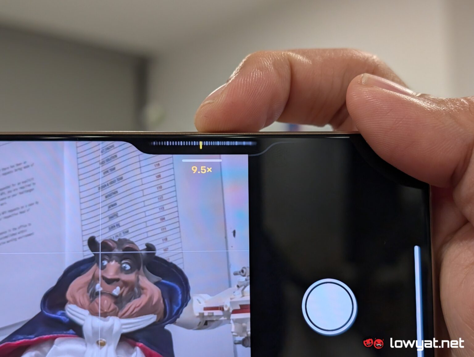 iPhone 16 Pro Max Hands On: Go Big - Lowyat.NET