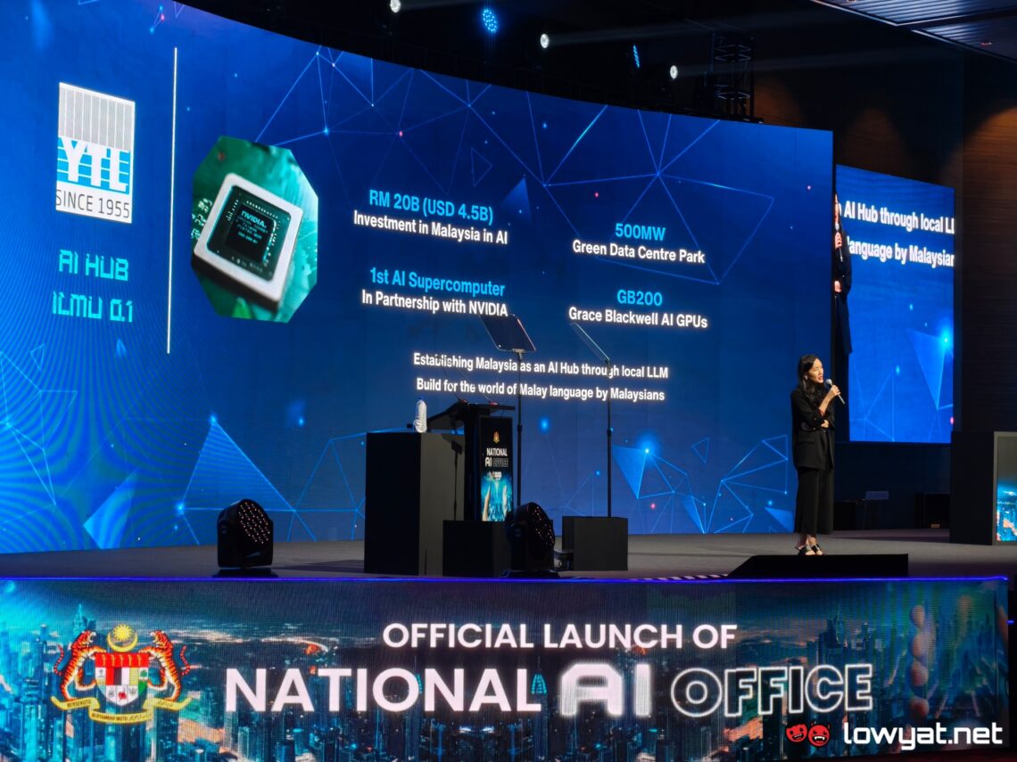 YTL Unveils Ilmu 0.1, Its In-House AI LLM Which Specialises In Bahasa Malaysia - Lowyat.NET