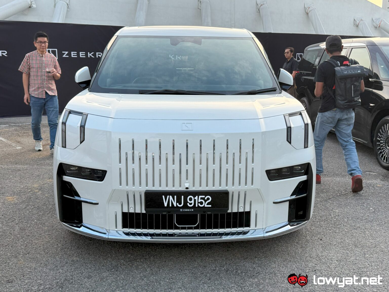 Zeekr Now Official In Malaysia; Introduces Zeekr 009 MPV And Zeekr X ...