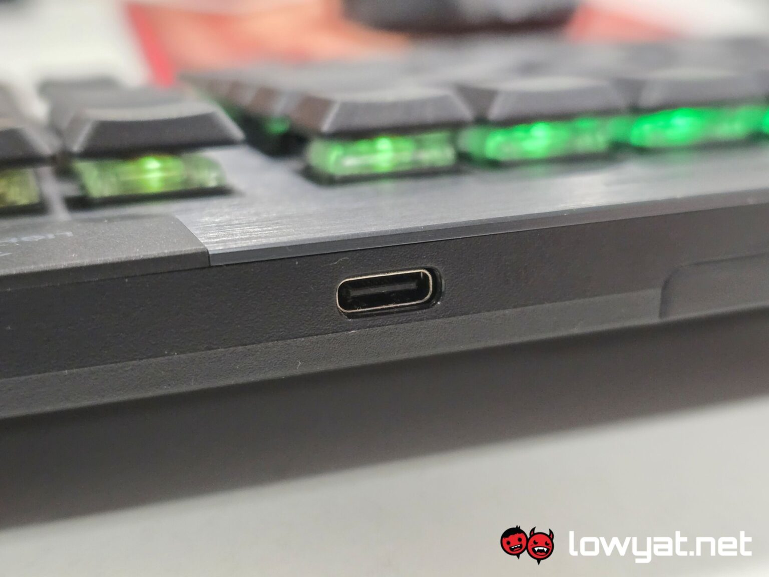 Logitech G915 X Lightspeed Keyboard Lightning Review: A Classic Reborn ...