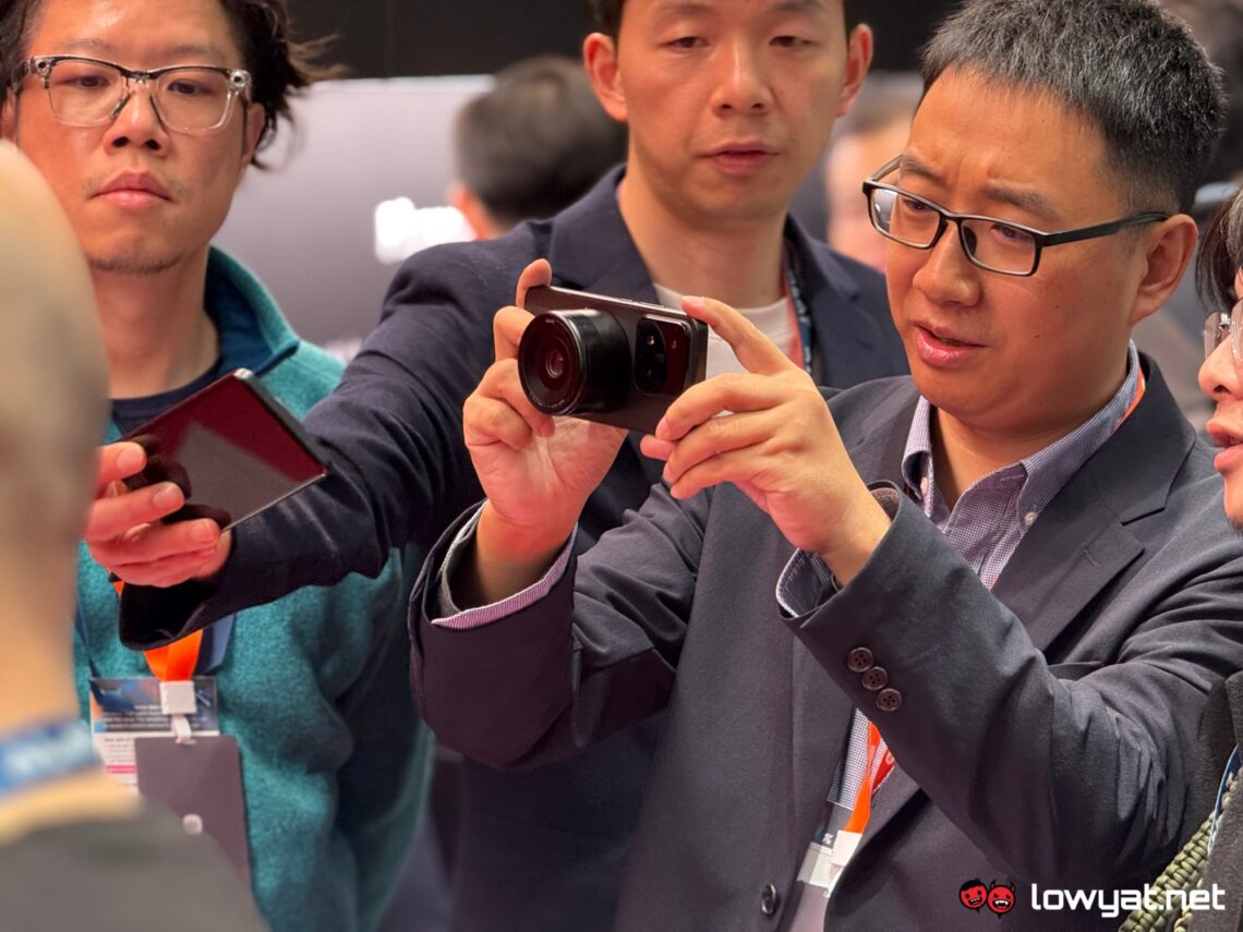 A Hands On With Xiaomi's Modular Optical System Concept Smartphone ...