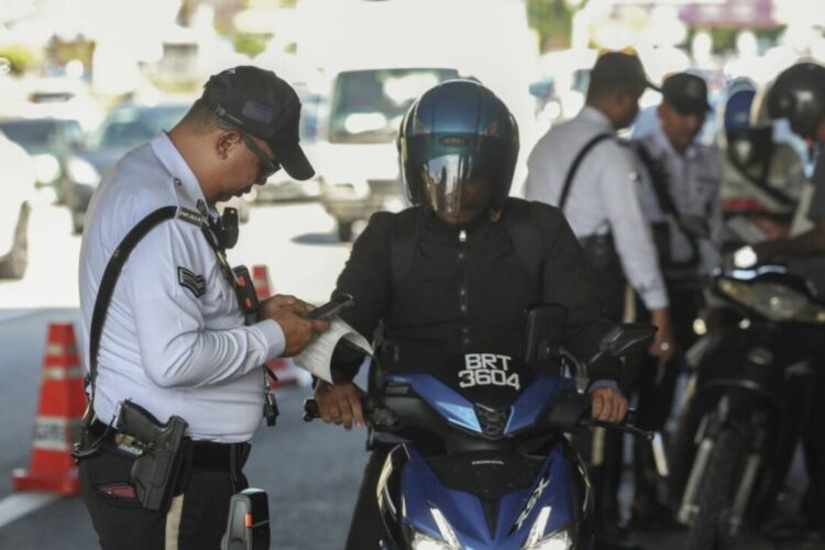 PDRM Deploys Drones To Apprehend Motorcyclists Avoiding Designated ...
