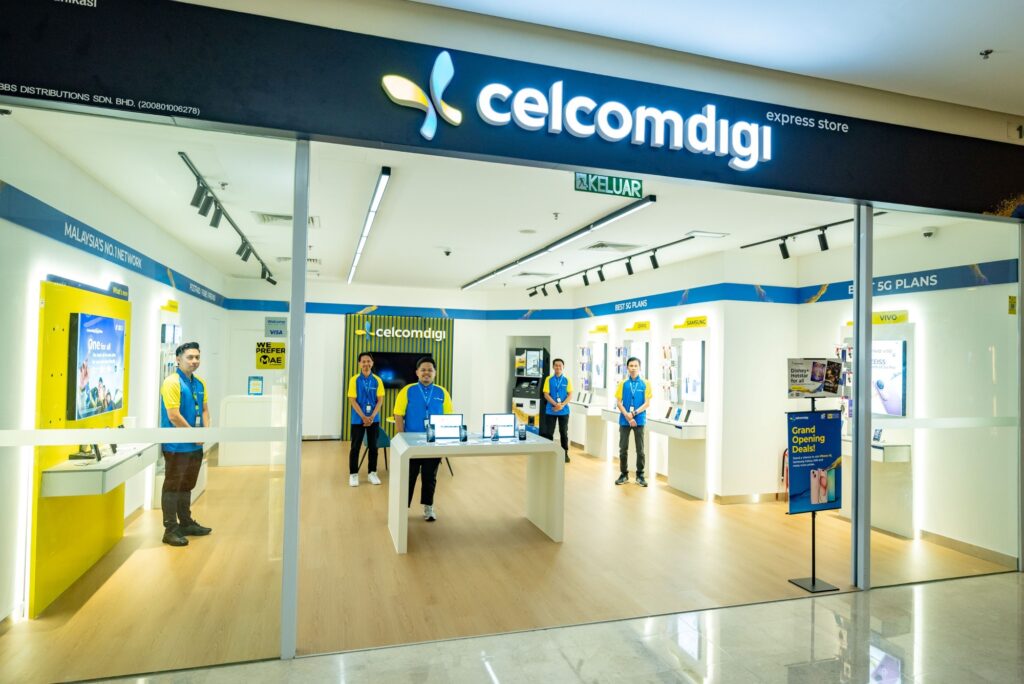 CelcomDigi Officially Launches New Express Stores Nationwide - Lowyat.NET