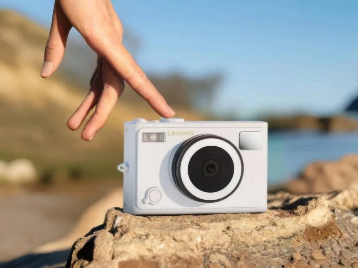 Lenovo Debuts Its First Digital Camera, The C55 - Lowyat.NET