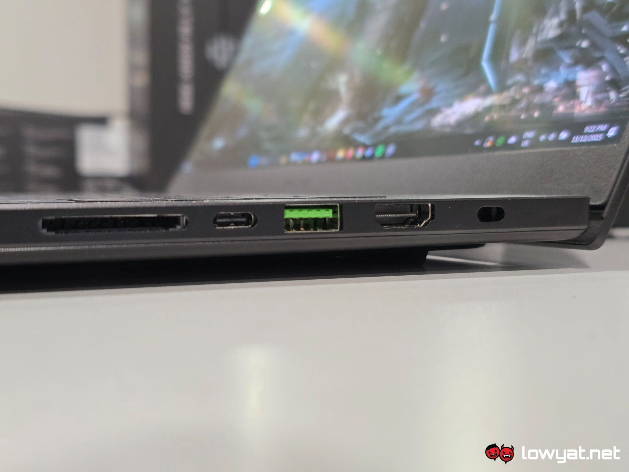 Razer Blade 16 2025 Review: A Premium Package Of Clunkiness - Lowyat.NET