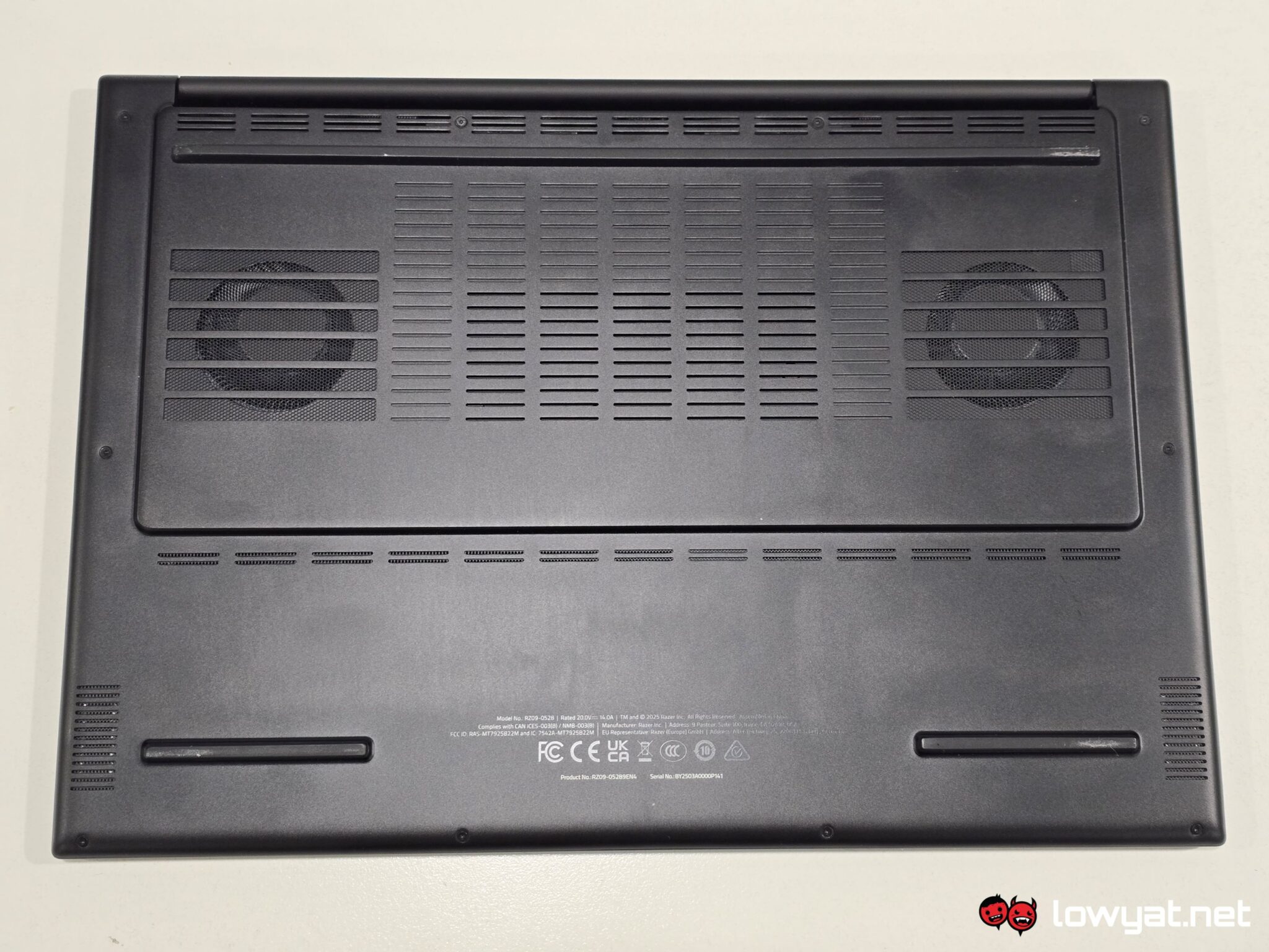 Razer Blade 16 2025 Review: A Premium Package Of Clunkiness - Lowyat.NET