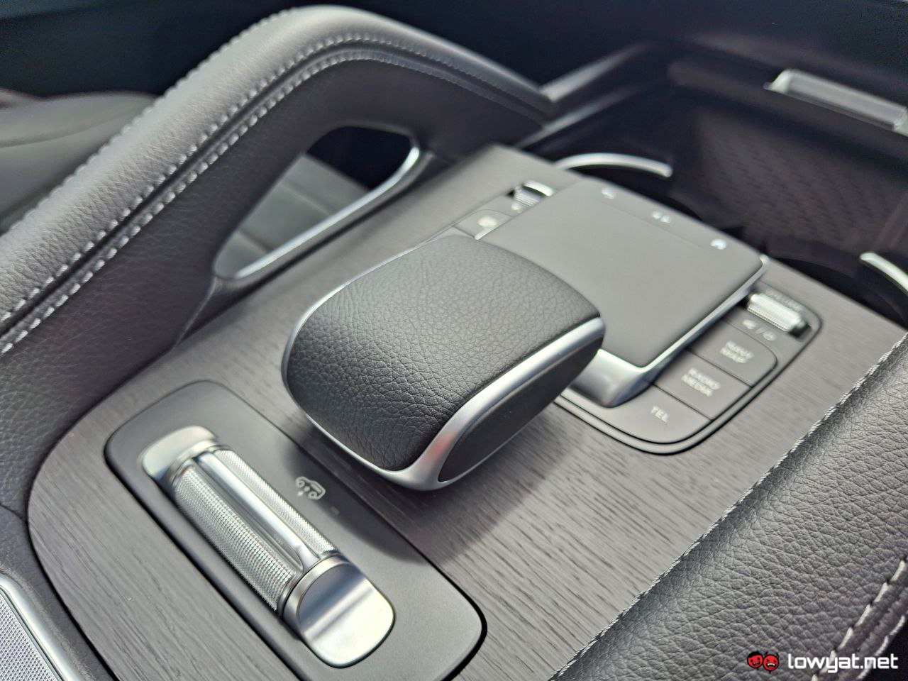 Mercedes-Benz GLE 400 e 4MATIC Arrives In Malaysia; Priced At RM498,888 - Lowyat.NET