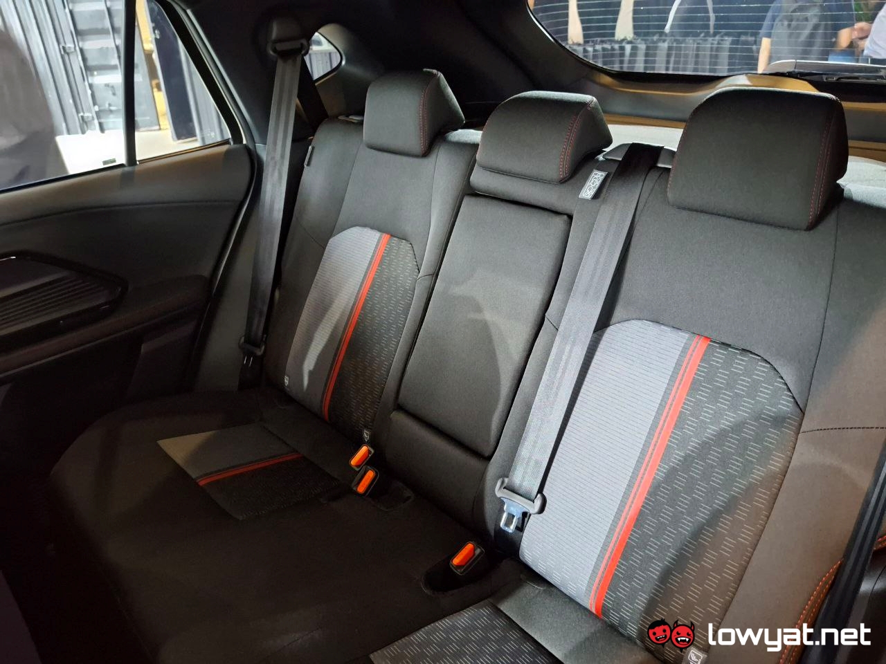 Perodua Traz Makes Official Debut; Price Starting From RM76,100 - Lowyat.NET