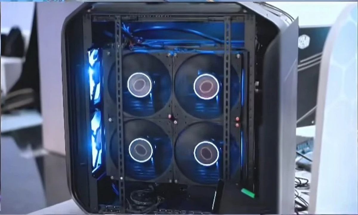 Cooler Master Unveils Huge 360x360mm AIO Concept With 2000W TDP ...